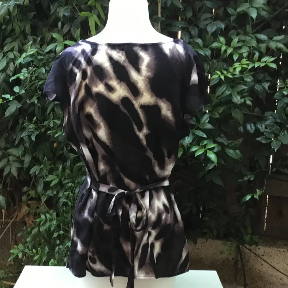 Ann Taylor | Tops | Ann Taylor Animal Print Flutter Sleeve Blouse 4 ...